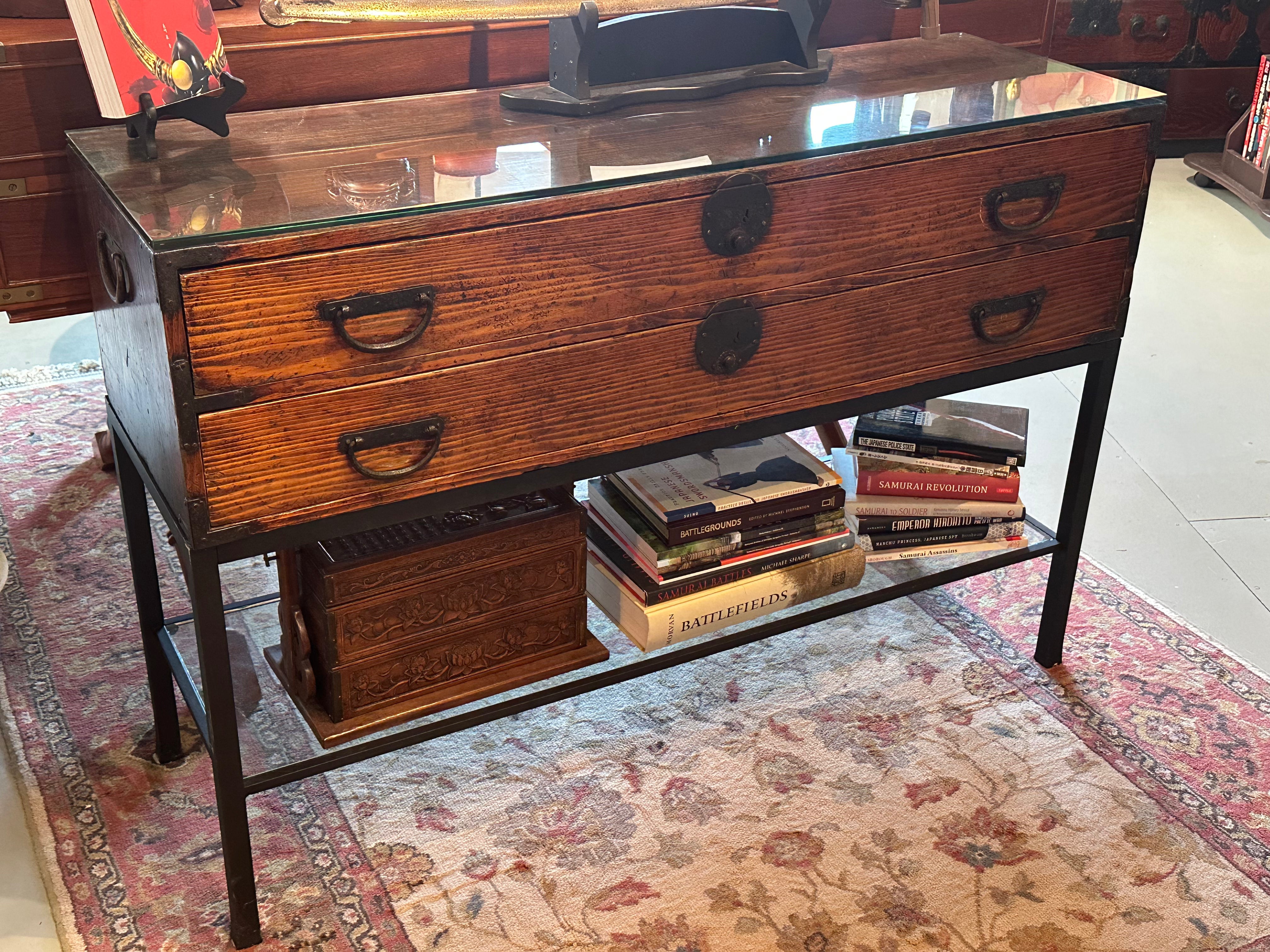 Sword Chests Katanadansu – Shogun's Gallery